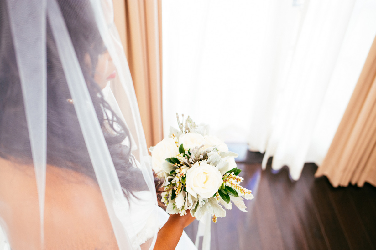 {Styled Shoot} Beauty of a Plus Size Bride - The Pretty Pear Bride ...