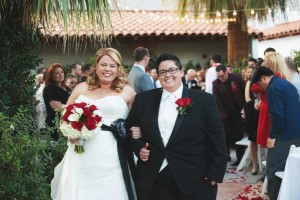 {Real Plus Size Wedding} Red and Black New Year's Wedding | Summer Shea ...